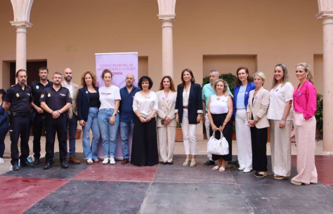 Ronda se une en la lucha contra la violencia de género con la ...